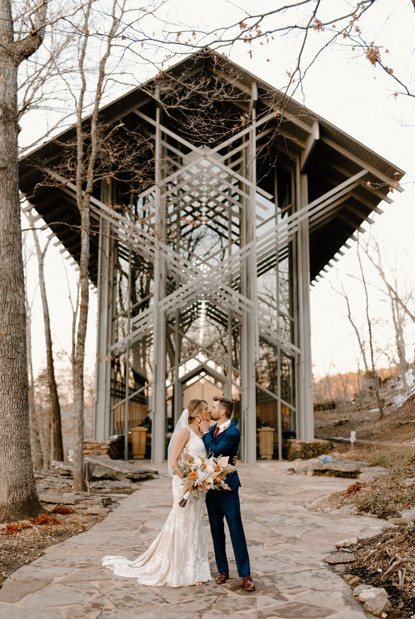 Arkansas Glass Chapels for Your Wedding or Elopement